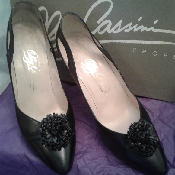 Oleg Cassini | Shoes | Oleg Cassini Black Leather Pumps | Poshmark